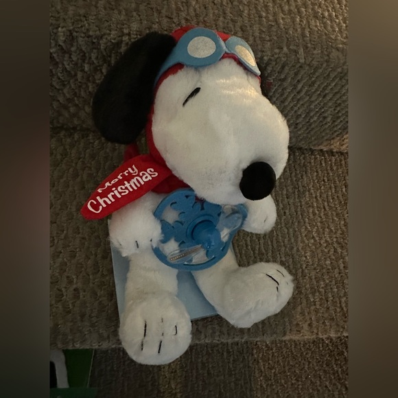 Peanuts | Holiday | Peanuts Singing Animated Snoopy | Poshmark